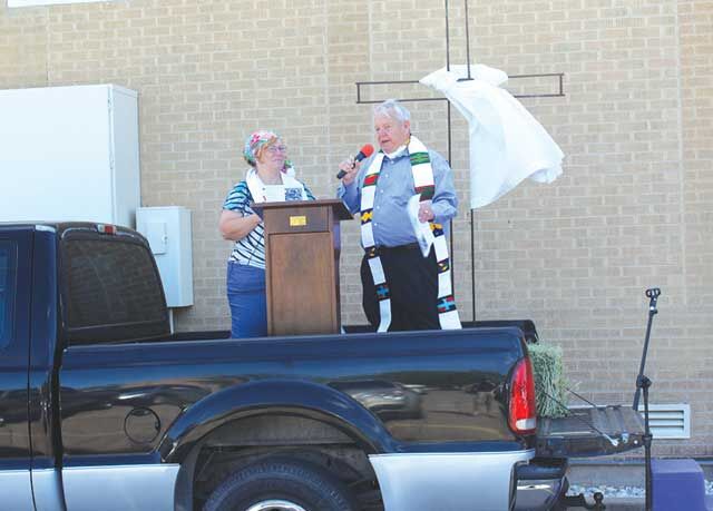 On Easter Sunday, finding a way to worship | Local News | rdrnews.com