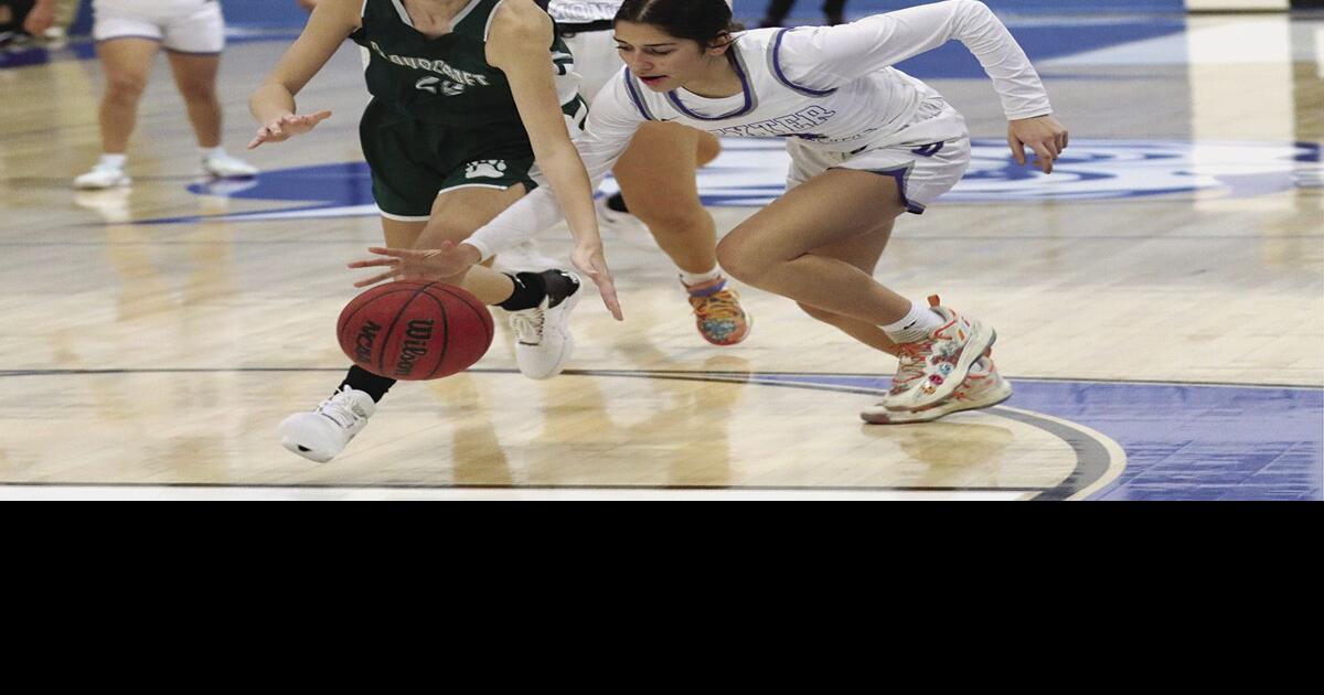 Dexter clamps Cloudcroft in home doubleheader | Local Sports | rdrnews.com