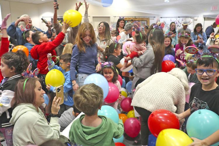 Noon Year's Eve at Library | Local News | rdrnews.com