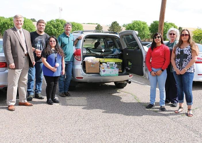 ENMU-R students give back to the community | Local News | rdrnews.com