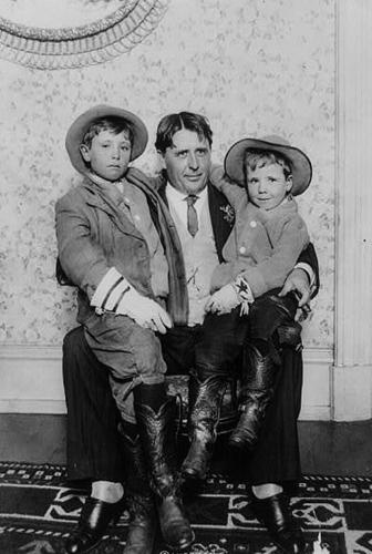 Historical Anecdotes | Vision | rdrnews.com