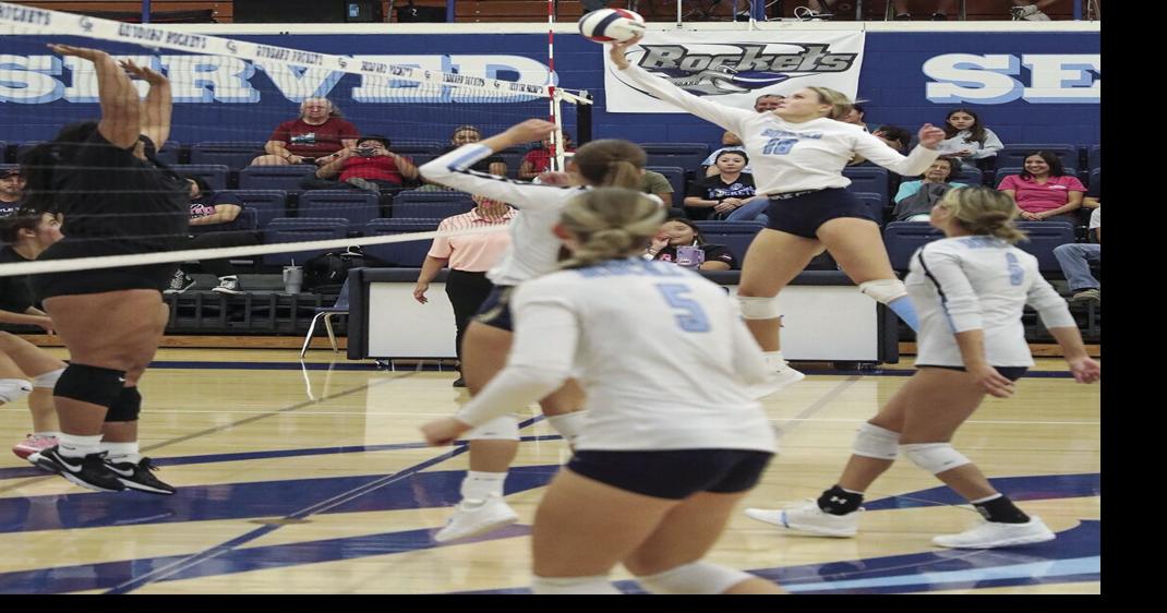 Lady Rockets volleyball defeat Chaparral | Local Sports | rdrnews.com