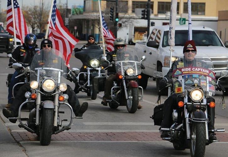 Roswell honors military with Wreaths Across America tribute | Local ...