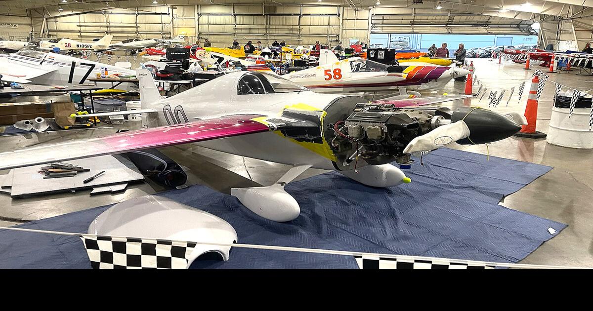 Picturing the year: Roswell officials attend National Championship Air ...