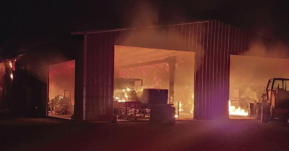 Fire torches barn in south Roswell | Local News | rdrnews.com