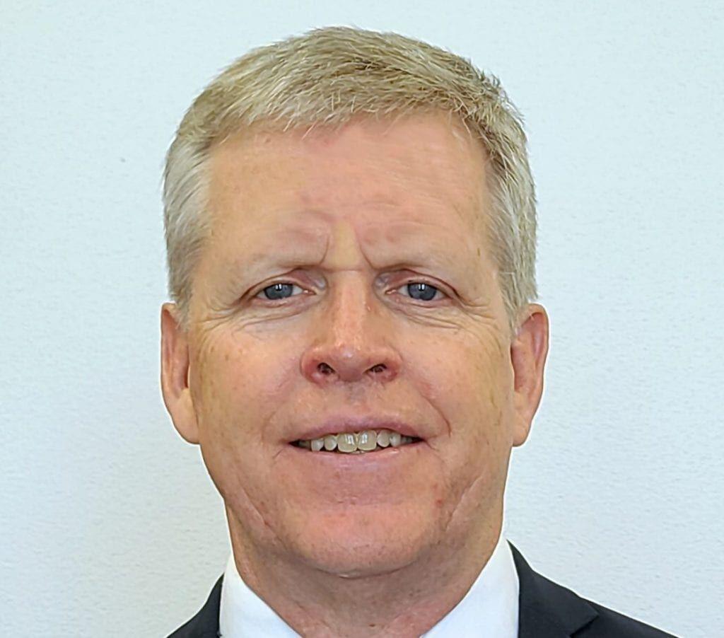 Panel recommends voters retain Hudson, Riley as district court judges ...