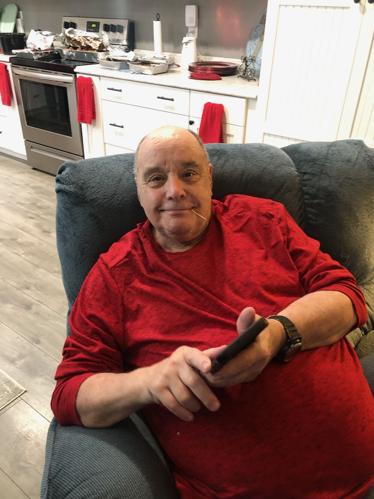 Ronald "Ron" Thomas | Obituaries | readtheleader.com