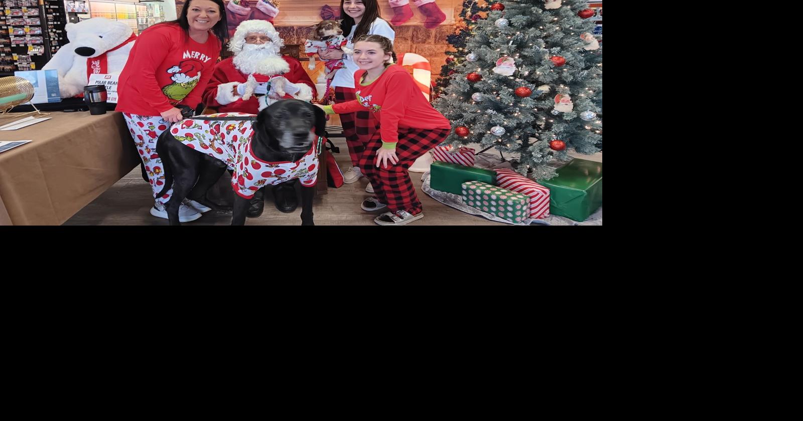 Pictures with Santa Paws! | News | readtheleader.com