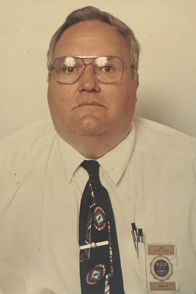 Lynn Perry | Obituaries | readtheleader.com