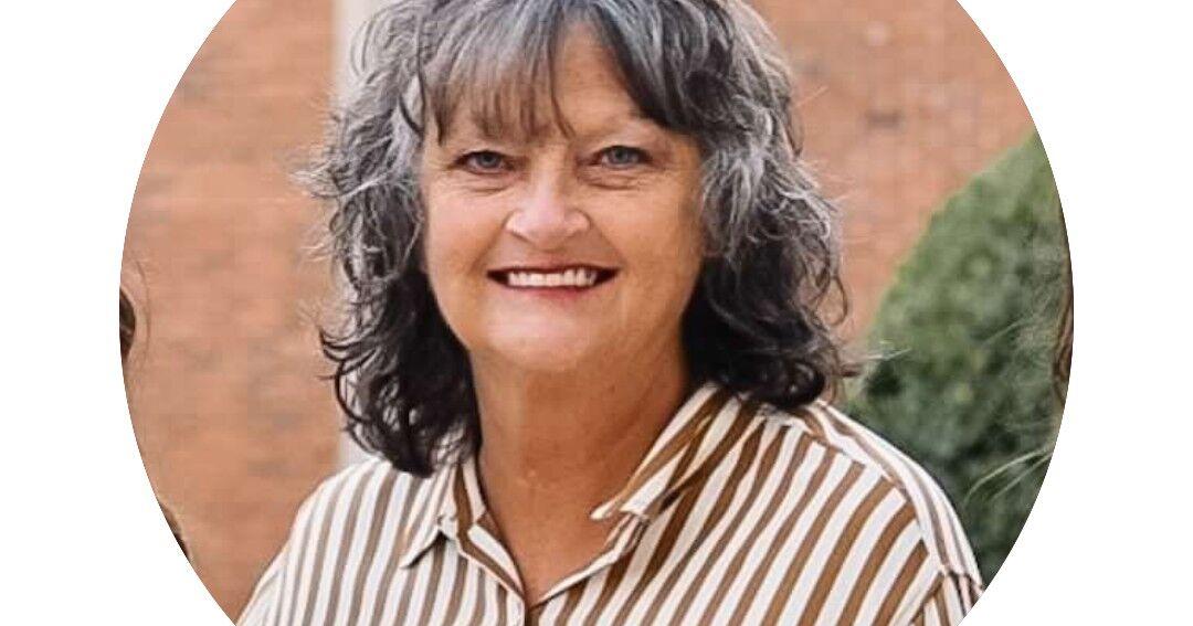 Kerry Barrett | Obituaries | readtheleader.com