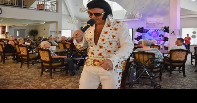 Can't Help Falling In Love With Him: Elvis, aka Jeremy Pearce, performs ...