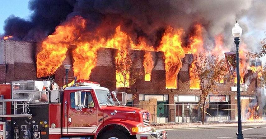 Fire destroys Lindsay building | News | recorderonline.com
