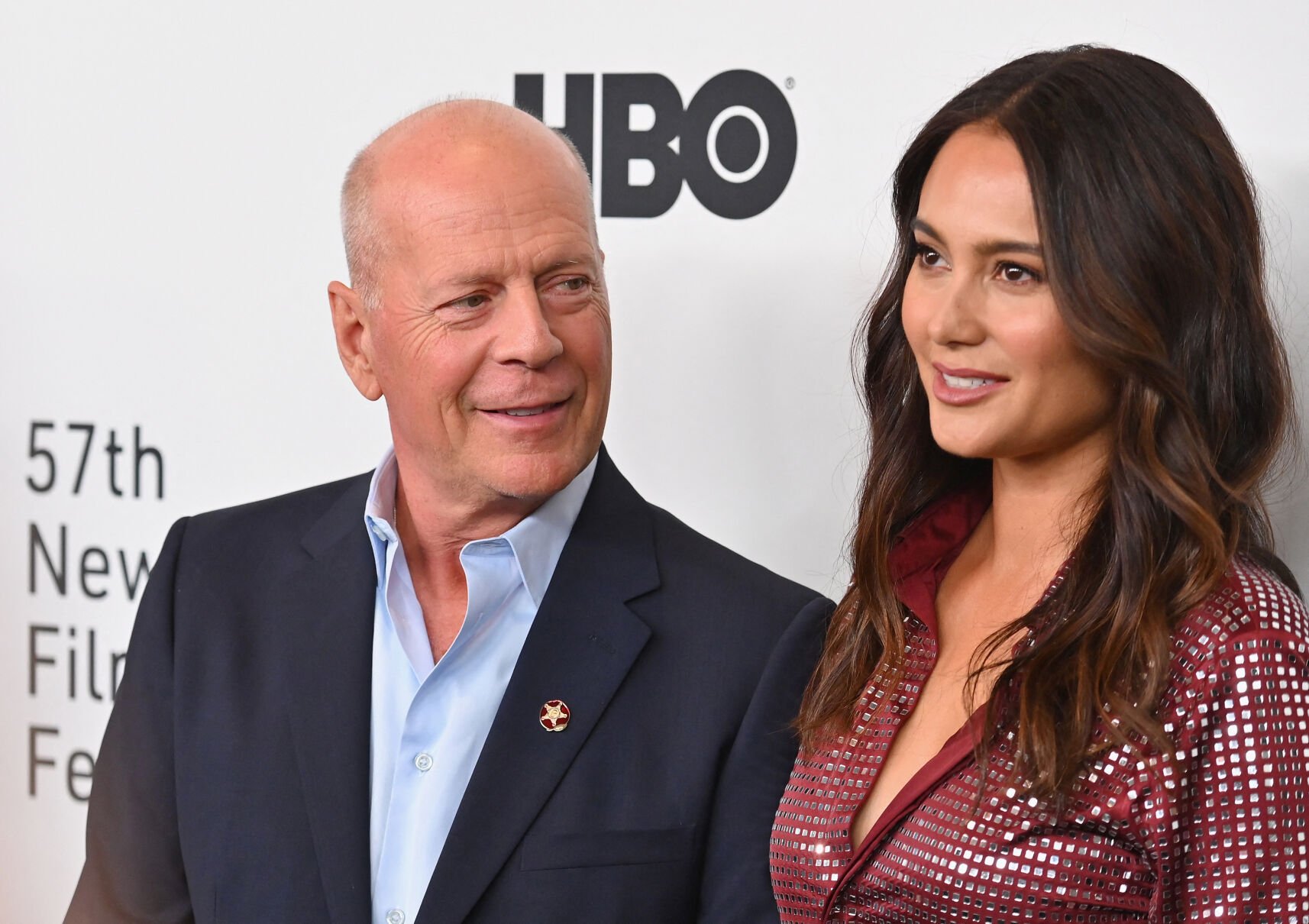 Bruce Willis’ wife says he ‘doesn’t know’ he has dementia ...