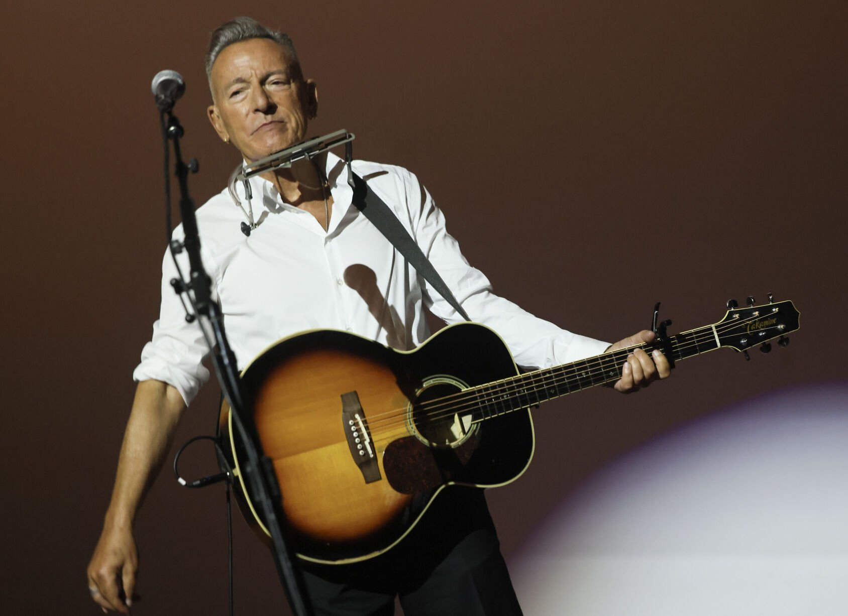 Bruce Springsteen tells ICE to ‘Get the f— out of Minneapolis’ during ...