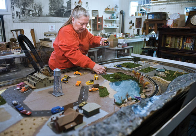 Trains have arrived in Porterville | News | recorderonline.com