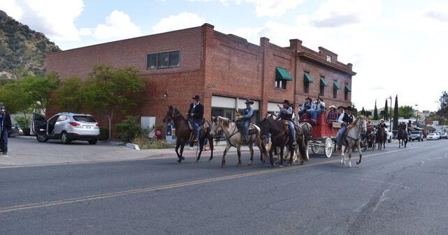 The Mail Rides Again: 60th Jackass Mail Run Saturday | Photos ...