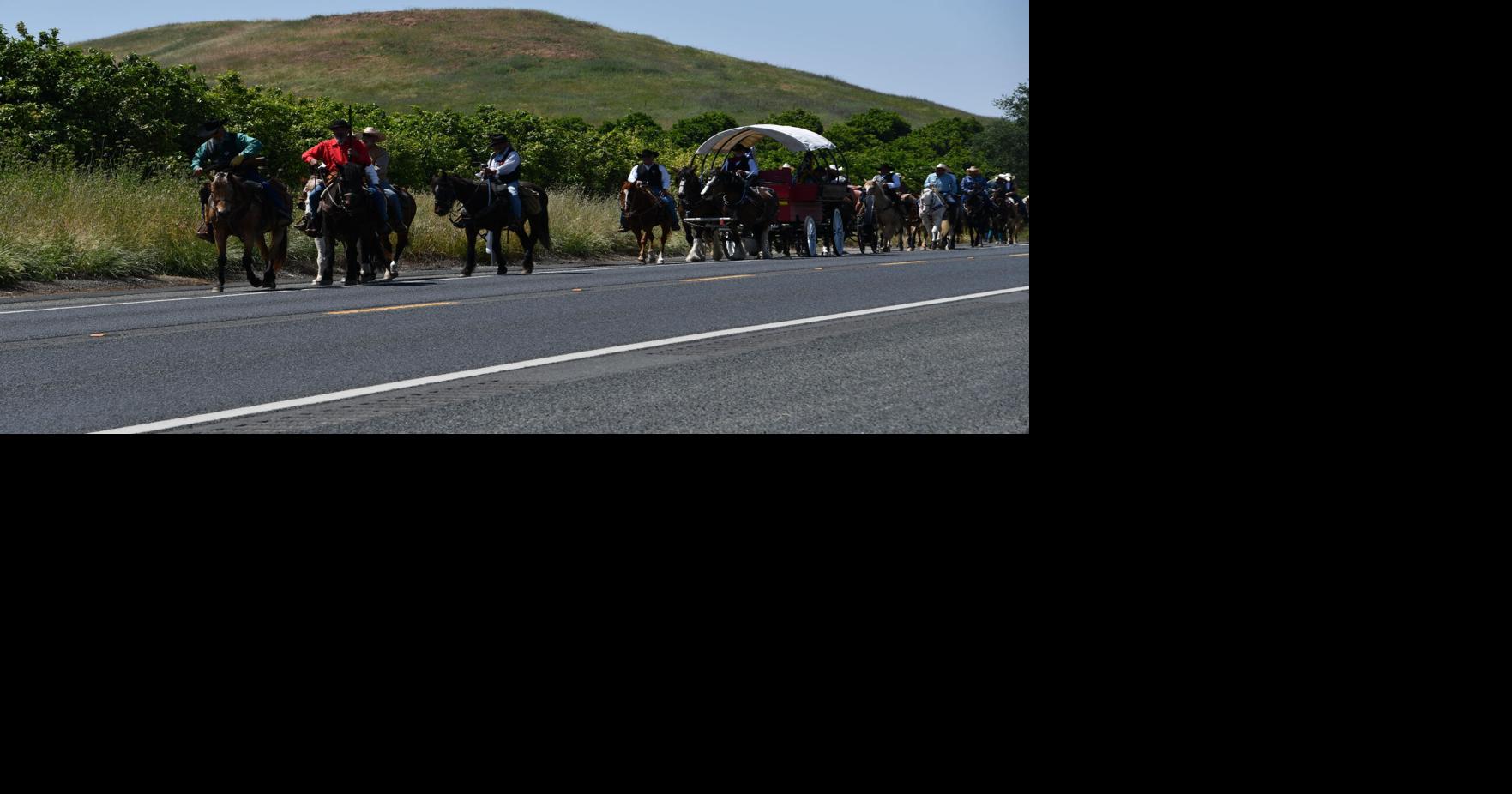 Mail delivered again in annual Jackass Mail Run tradition | Photos ...