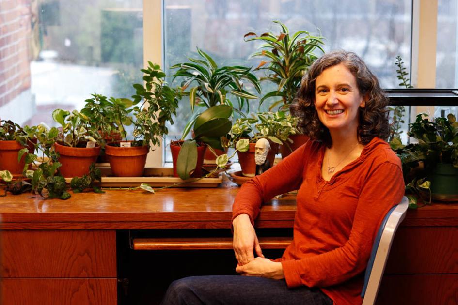 Scientist of the Week: Kelly Dyer's love of evolution started with ...