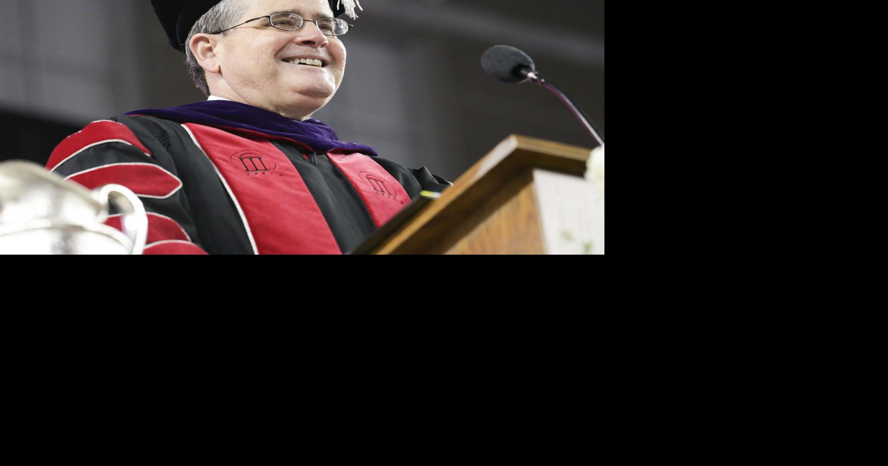 5 questions for President Morehead | Campus News | redandblack.com