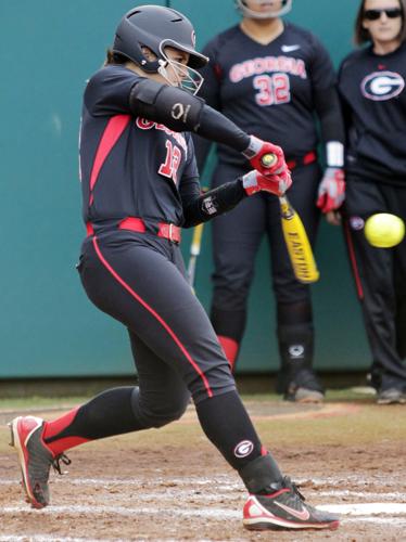 PHOTO GALLERY: Georgia Softball Sixth Annual Red and Black Showcase ...
