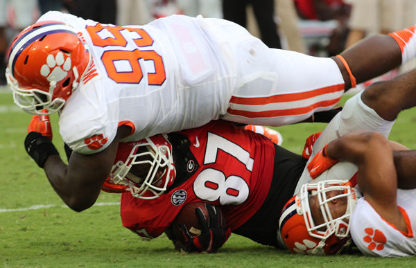 Photo gallery: Georgia Vs. Clemson | Rbtv | redandblack.com