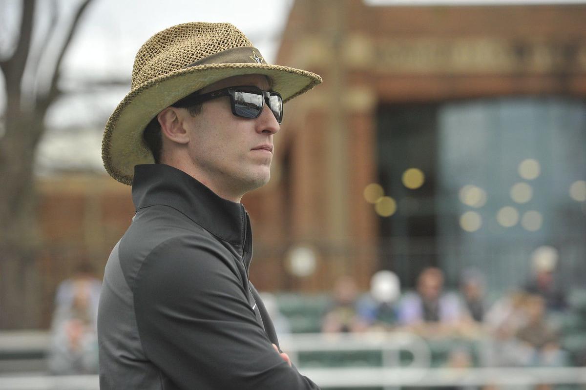 Former Georgia tennis player Jamie Hunt named associate tennis coach ...