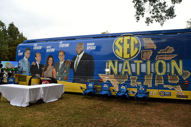 PHOTO GALLERY: SEC Nation at Myers Quad | Rbtv | redandblack.com