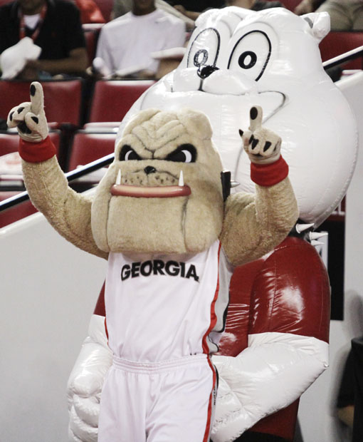 Basketbash | Photo Galleries | redandblack.com