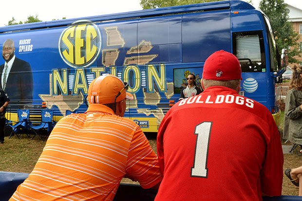 PHOTO GALLERY: SEC Nation at Myers Quad | Rbtv | redandblack.com
