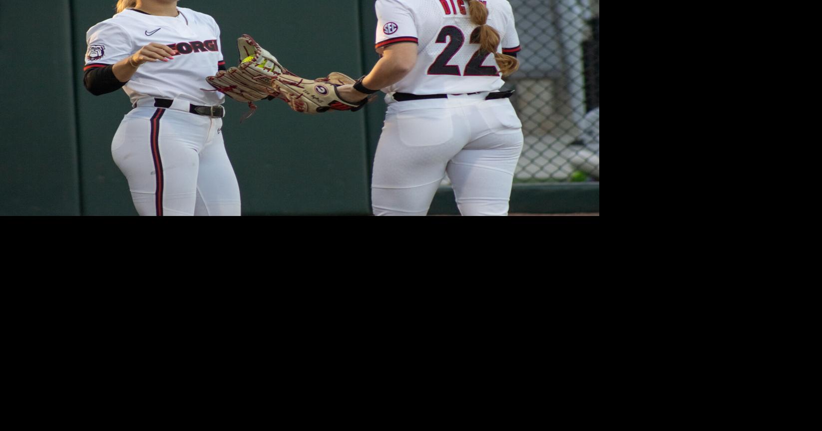 Georgia softball dominates Emmanuel University 18-0 in fall scrimmage ...