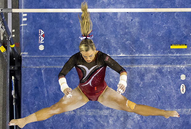 Georgia Gymnastics versus Louisiana State University | | redandblack.com
