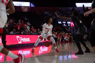 Georgia women’s basketball team brings experience and high expectations ...