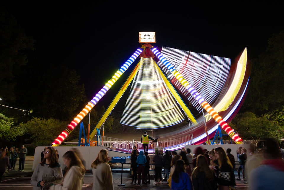 PHOTOS: UGA Homecoming Carnival takes over Legion Field with food ...