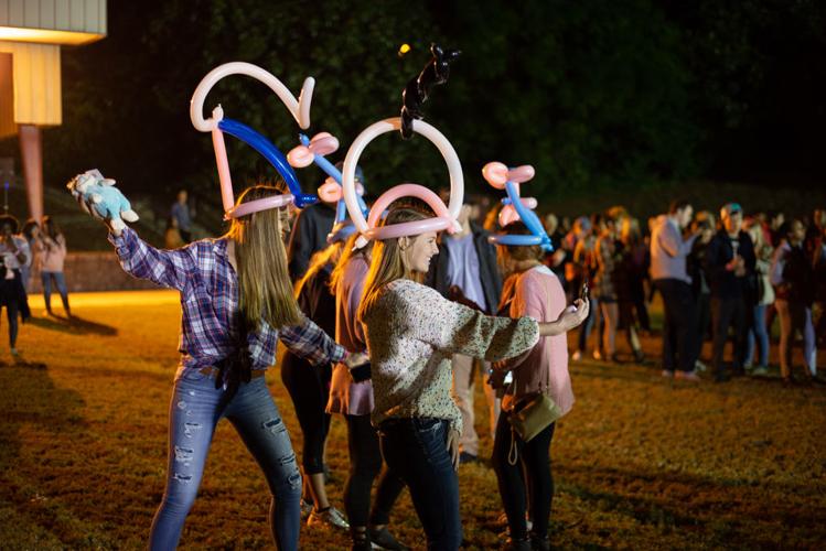 PHOTOS: UGA Homecoming Carnival takes over Legion Field with food ...