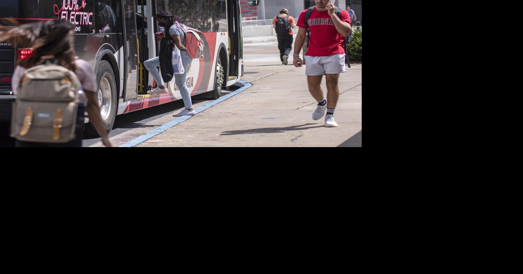Student hit by UGA bus | Campus News | redandblack.com