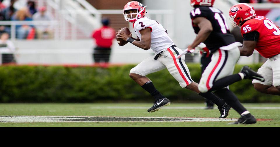 Practice Report: D’Wan Mathis participates in team’s first fall ...