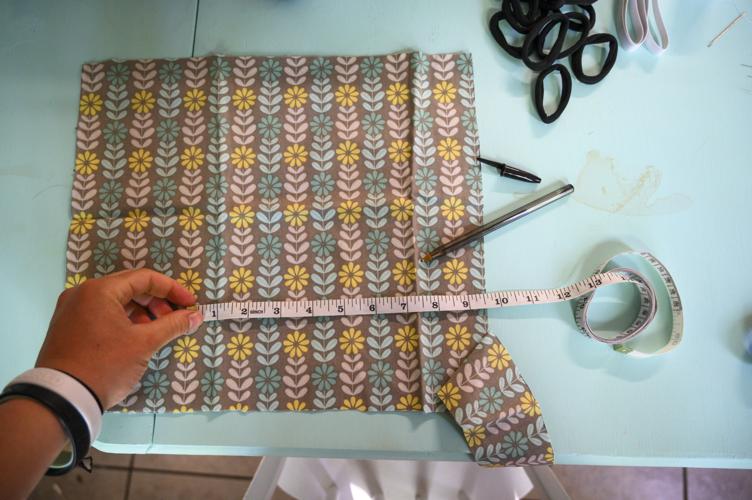 How to make a DIY mask at home | Multimedia | redandblack.com