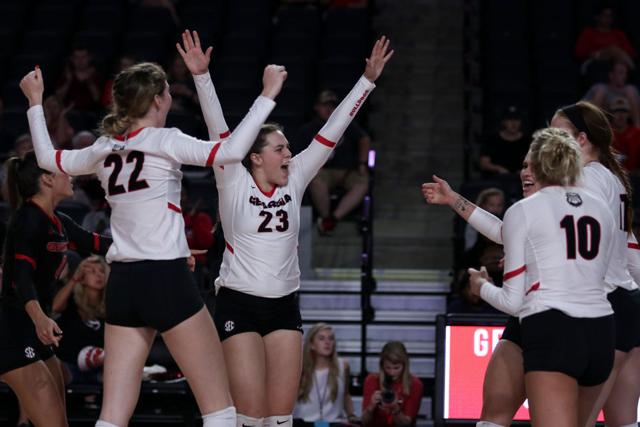 Georgia volleyball wins first conference match of season against South ...