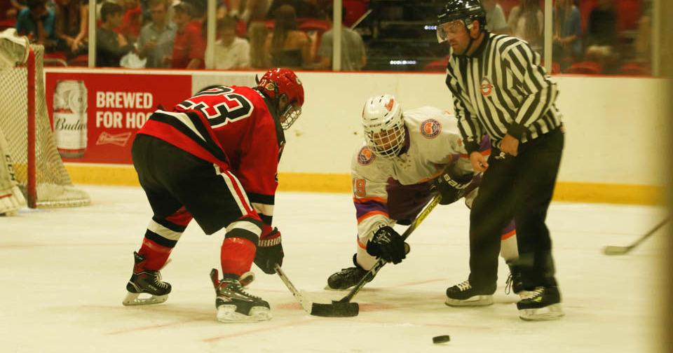 PHOTOS: Georgia Ice Dawgs defeat Clemson Tigers at first home game, 8-5 ...