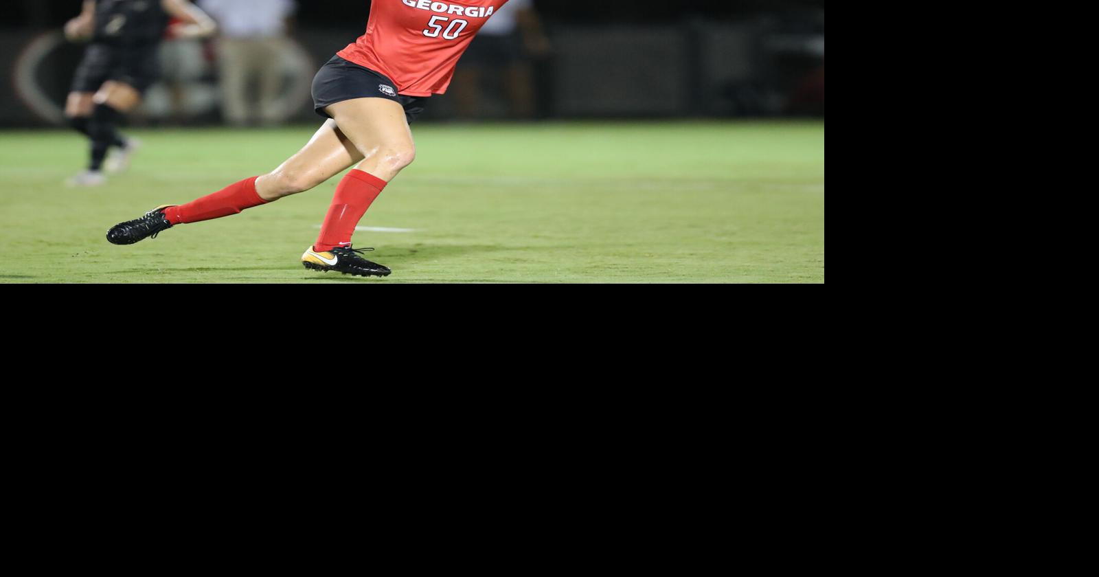Coast To Coast Hannah White Brings Fresh Face To Georgia Soccer