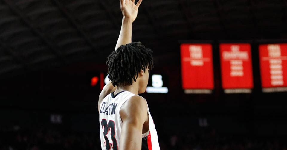 Nicolas Claxton awakens crowd and secures momentum in Georgia's win ...