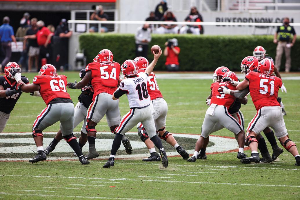 Fashion on the field: Georgia football uniforms through the decades ...