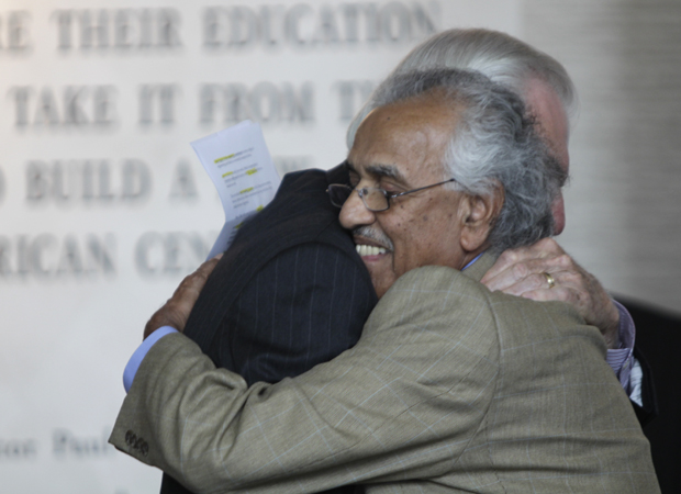 ‘Superstar’ engineering dean retires from UGA | Organizations ...