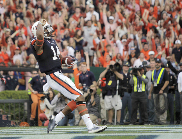 Georgia Football versus Auburn | Photo Galleries | redandblack.com