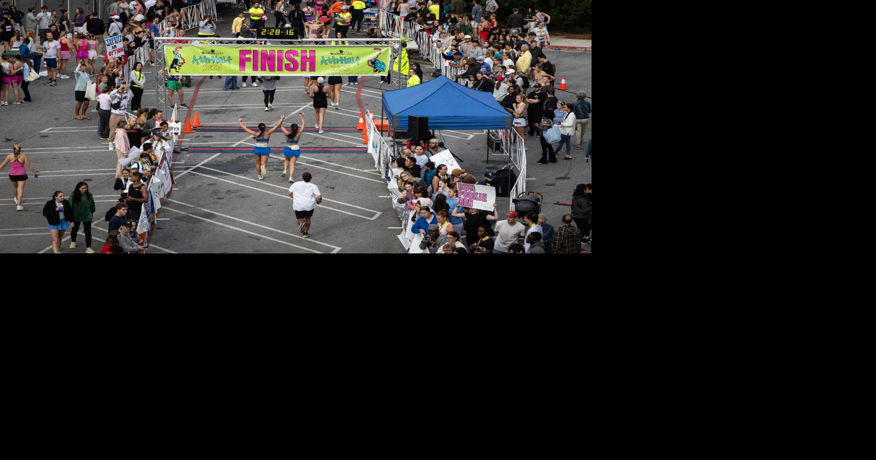 PHOTOS: AthHalf finish | Multimedia | redandblack.com