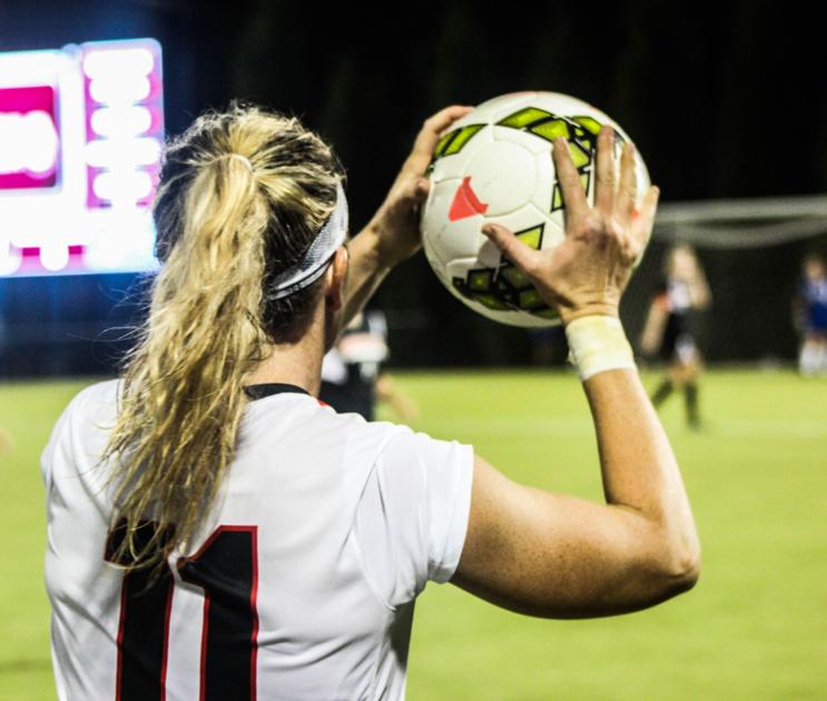 Shultis' first goal gives Georgia a 2-1 win | Sports | redandblack.com
