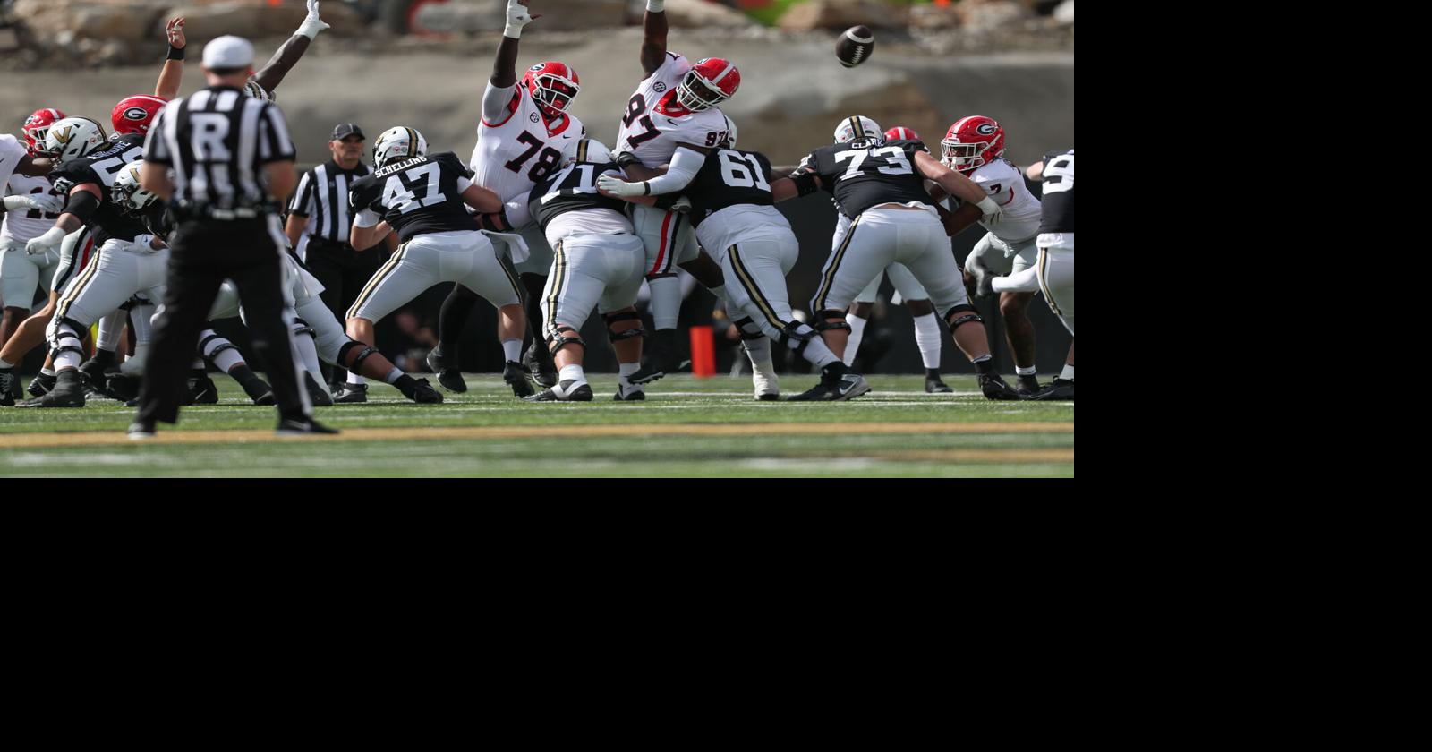 Georgia football lands 2025 3-star defensive lineman Stephon Shivers ...