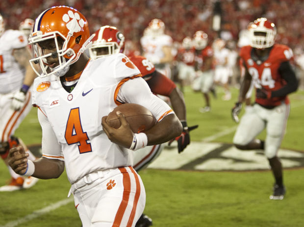 Photo gallery: Georgia Vs. Clemson | Rbtv | redandblack.com