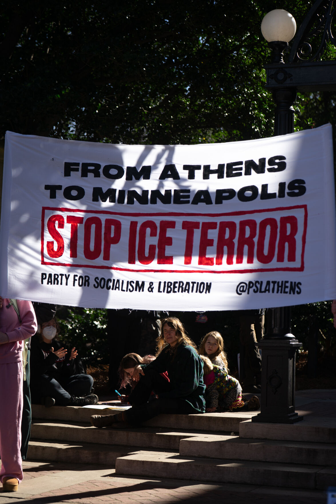 PHOTOS: Anti ICE Protest | Multimedia | redandblack.com