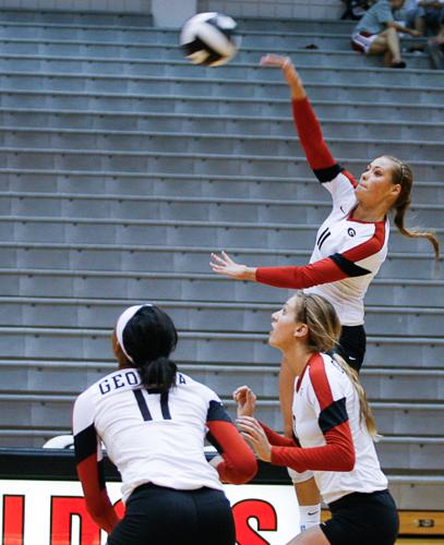 UGA volleyball versus Georgia State | Featured | redandblack.com